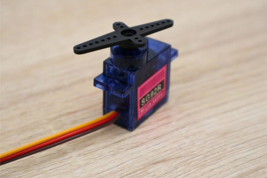 Servo-Motor mit dem Raspberry Pi Pico